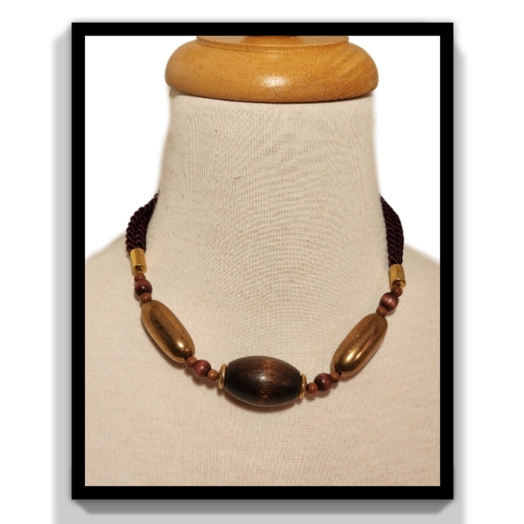 Vintage | Jewelry | Boho Chunky Wood Bead Choker | Poshmark